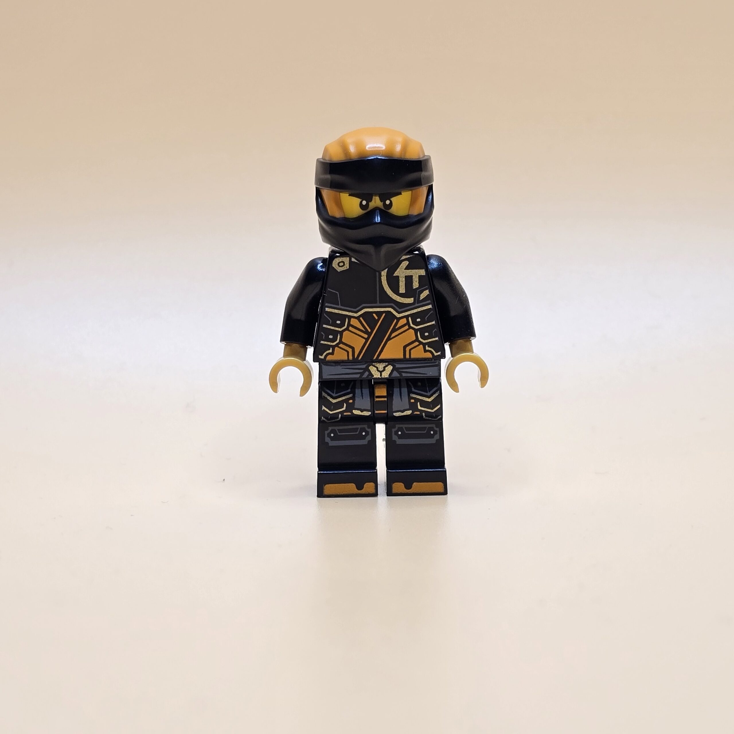 Cole – Dragons Rising Minifigurka (njo0863) | LEGO® NINJAGO ...
